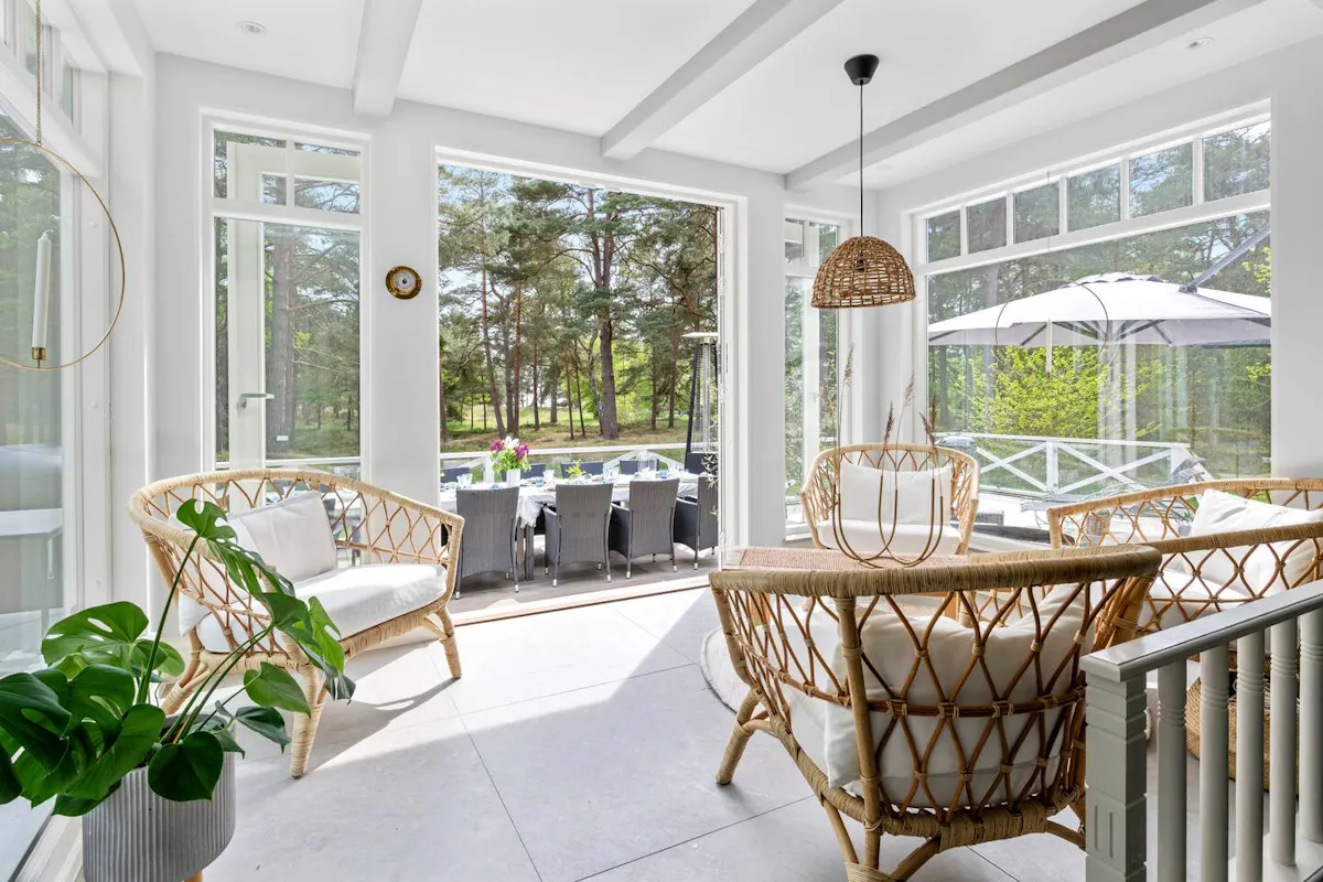 1906 house near white sandy beaches in Ljunghusen