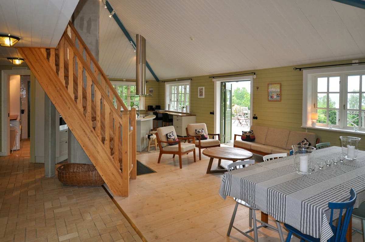 Maison au bord du lac avec sauna et ponton près du lac Vättern