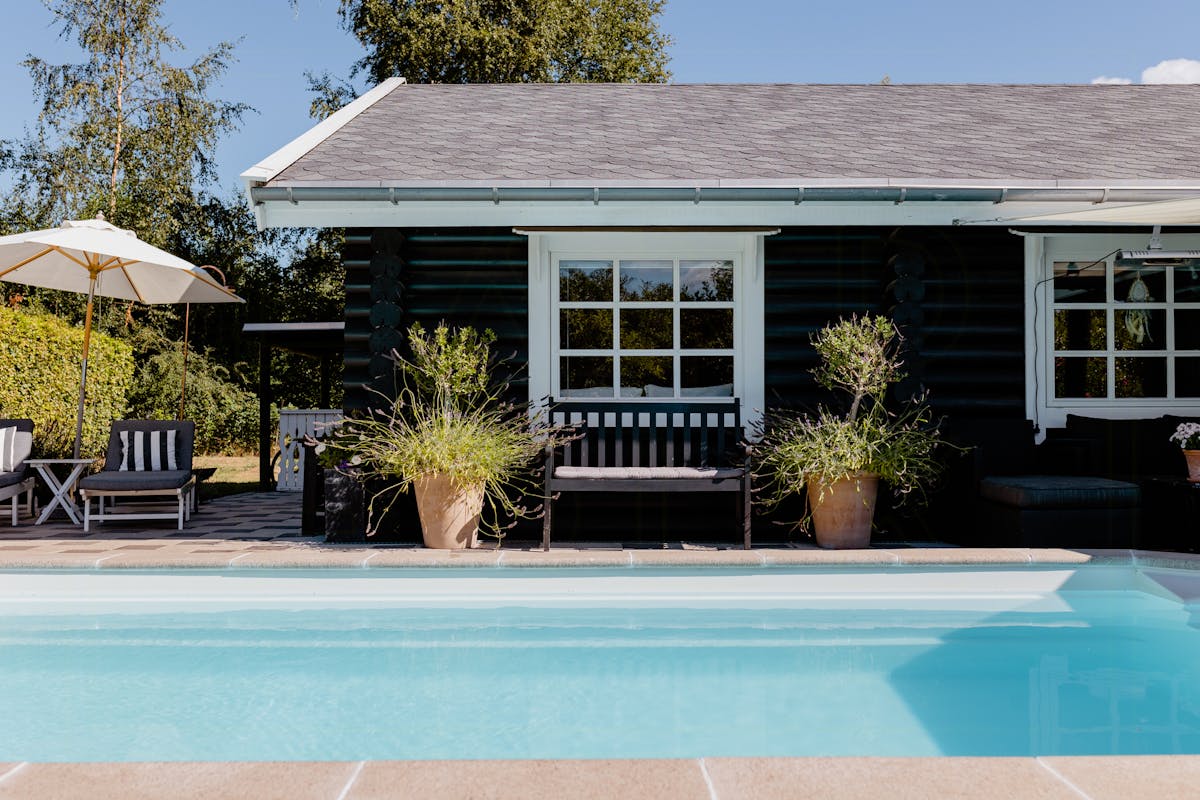 Sommerhuse med udendørs pool
